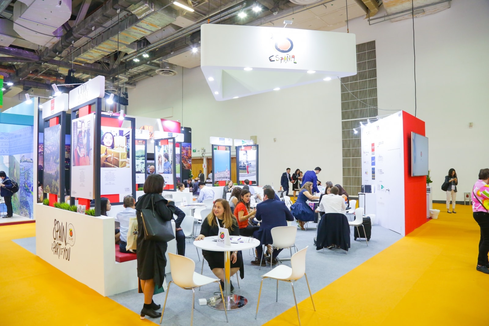 Who are Exhibitors at ITB India Event